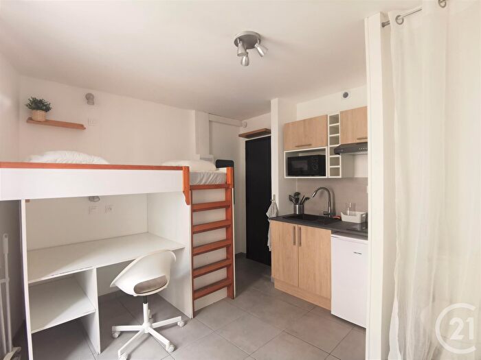 Appartement 1 pièce à Besançon, Chaprais Cras, à louer