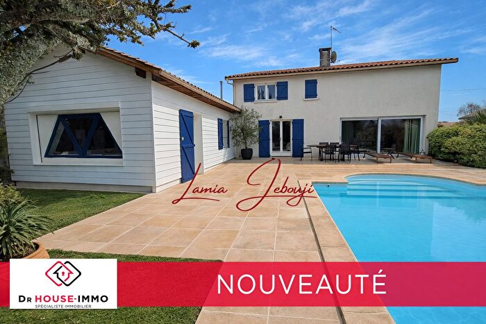 Maison à vendre - Le Haillan - 7 pièces - 4 chambres