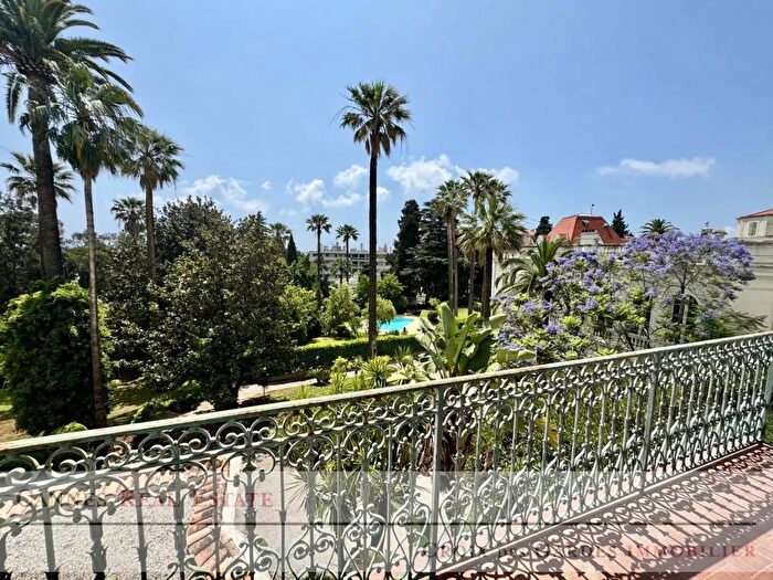Appartement à vendre - Cannes, Croix des Gardes - 3 pièces - 1 chambre