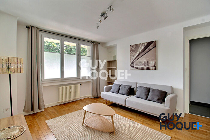 Appartement 3 pièces à Lyon 8ème, Bachut, Transvaal, à louer