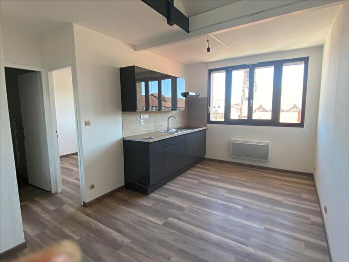 Appartement à louer - Lunéville, Niederbronn, Zola - 2 pièces - 11 chambres