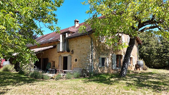 Maison 11 pièces à vendre - Bouzic