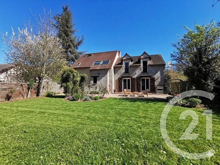 Épernon : Maison 7 pièces à vendre