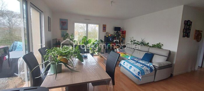 Maison à vendre - Le Puiset-Doré - 4 pièces - 3 chambres