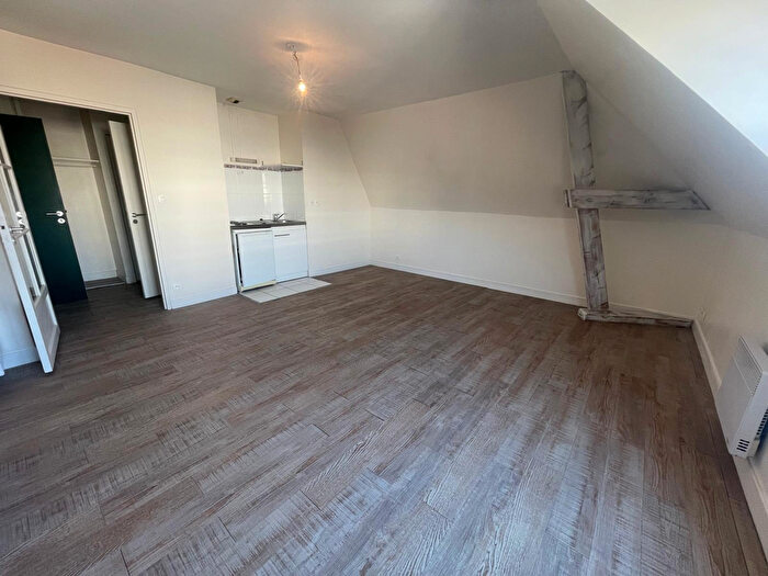 Tours, Giraudeau : Appartement 1 pièce à louer