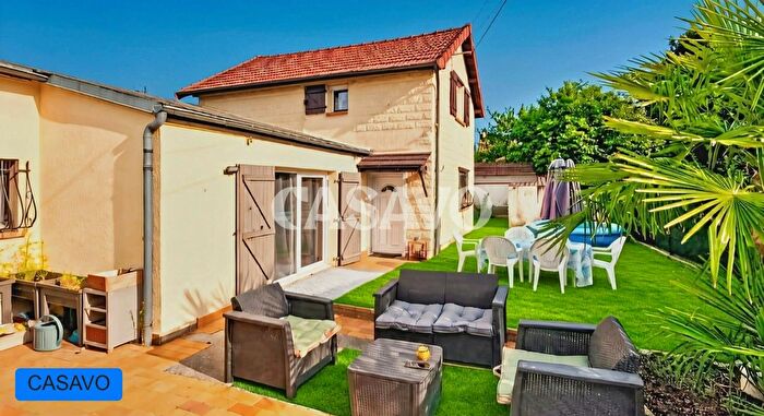 Maison 4 pièces à Livry-Gargan, Nord, à vendre