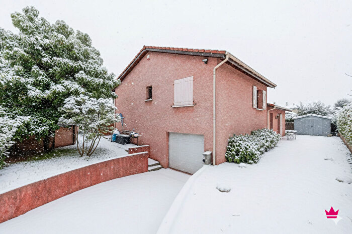 Maison à vendre - Chassieu - 6 pièces - 4 chambres