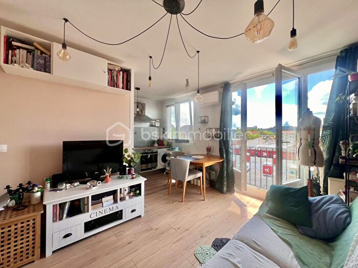 Appartement 2 pièces à vendre - Saint-Ouen, Rosiers, Les Puces