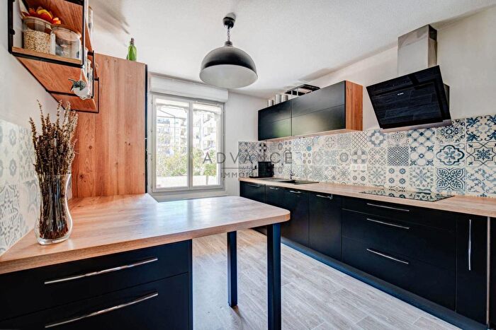 Appartement à vendre - Toulouse, Les Minimes - 5 pièces - 4 chambres