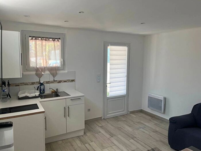 Appartement à louer - Cagnes-sur-Mer - 2 pièces