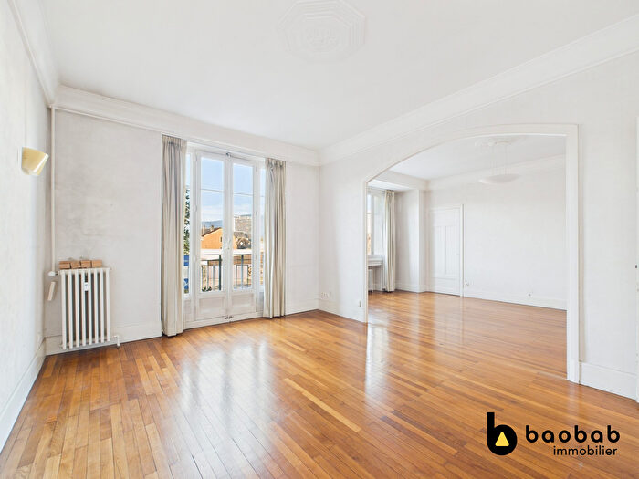 Appartement à vendre - Chambéry, Laurier - 5 pièces - 3 chambres