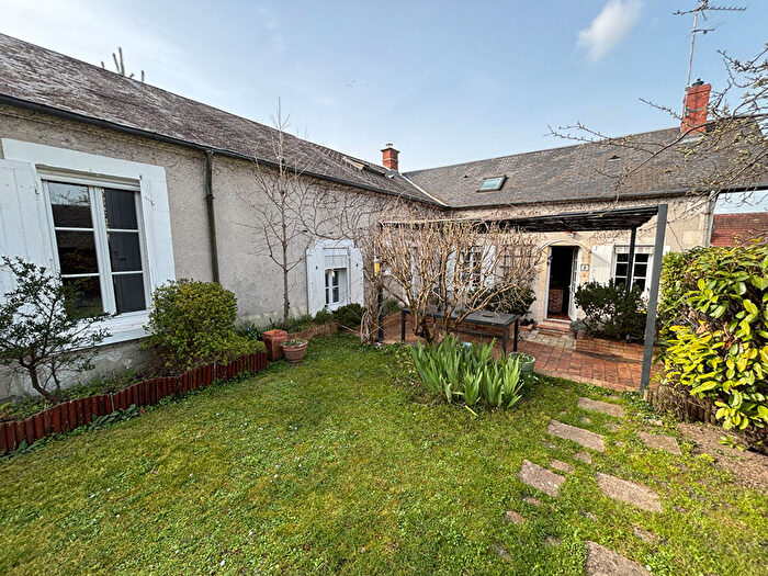 Bourges, Centre-ville, Charlet, Lahitolle, Pignoux, Sembat - Maison 4 pièces à vendre