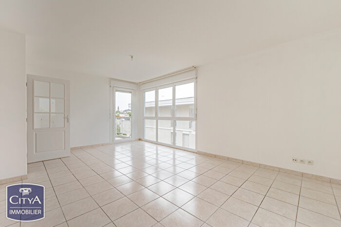Appartement 3 pièces à Joué-lès-Tours, Centre-ville, à vendre