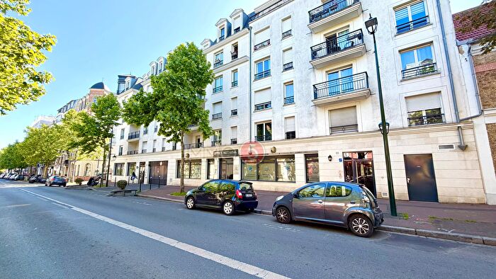 Le Raincy, Centre-ville, Mairie, Thiers : Appartement 4 pièces à vendre