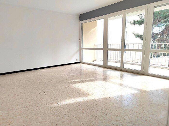 Appartement 4 pièces à Villeneuve-lès-Avignon, à louer