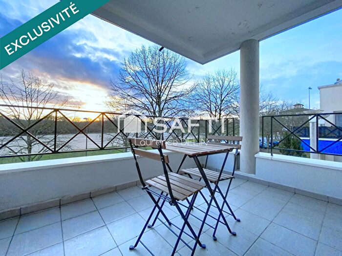 Appartement à vendre - Cergy, Axe Majeur, Horloge - 3 pièces - 2 chambres