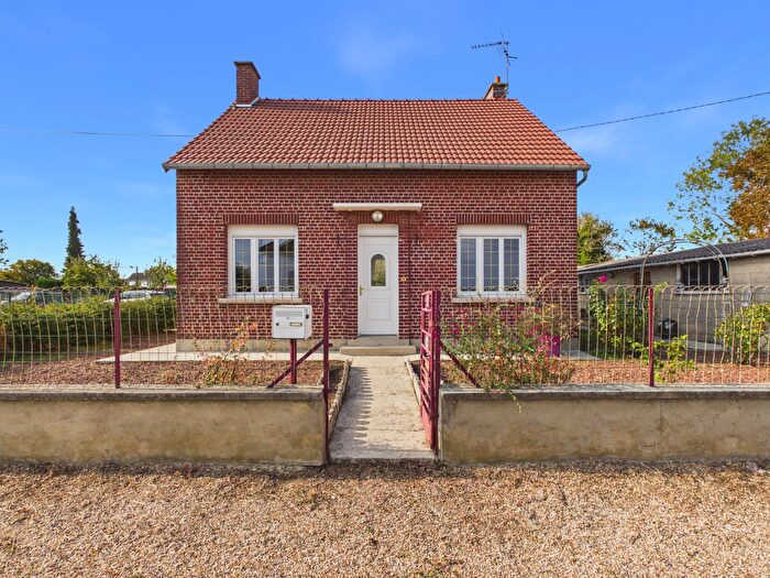 Maison 5 pièces à Moyencourt, à vendre