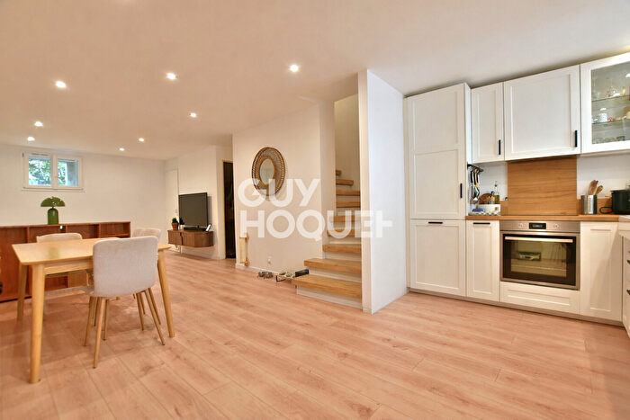 Appartement 4 pièces à Céret, à vendre