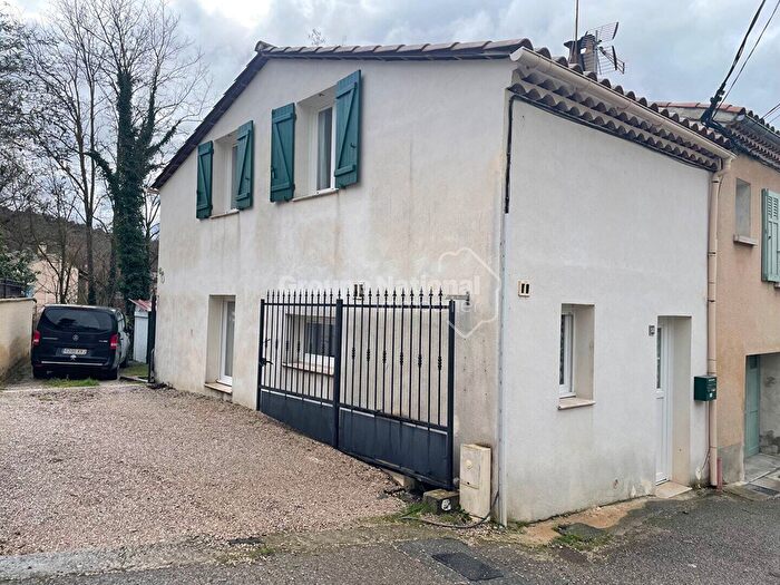 Maison à louer - Vinon sur Verdon - 3 pièces - 2 chambres