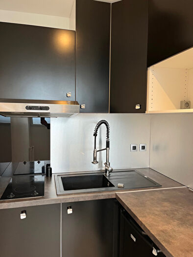 Quartiers Centre, Colombier - Appartement 1 pièce à vendre