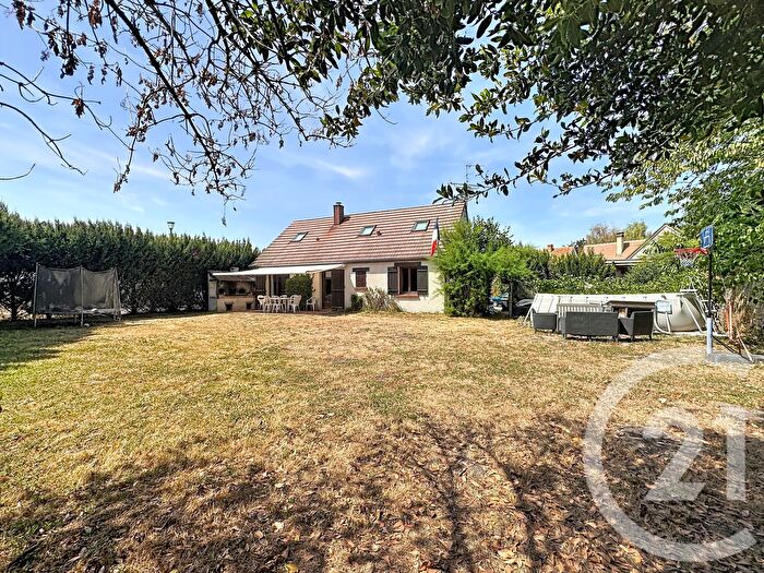 Jouy-le-Potier : Maison 6 pièces à vendre