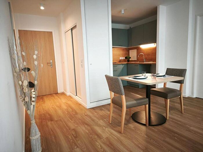 Appartement à louer - Centre, Nanterre - 1 pièce