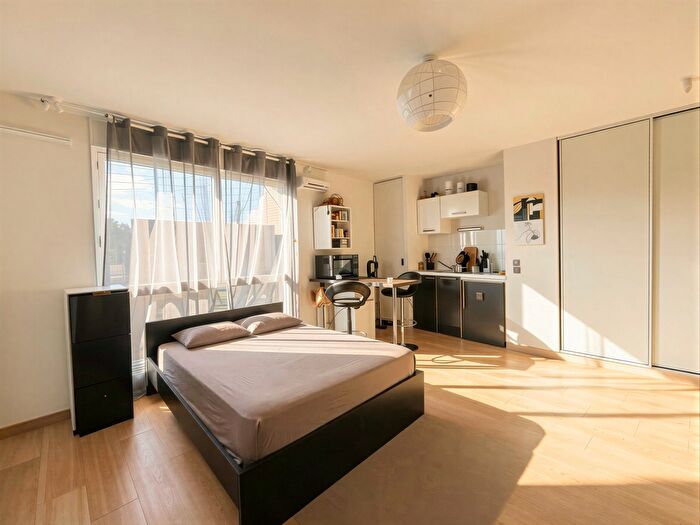 Appartement 1 pièce à Quartiers Ouest, Arsenal, Redon, à vendre