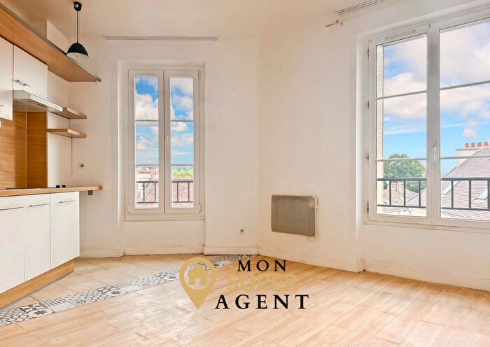 Appartement 2 pièces à vendre à Melun, Centre-ville
