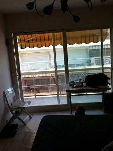 Appartement à louer - Antibes - 1 pièce