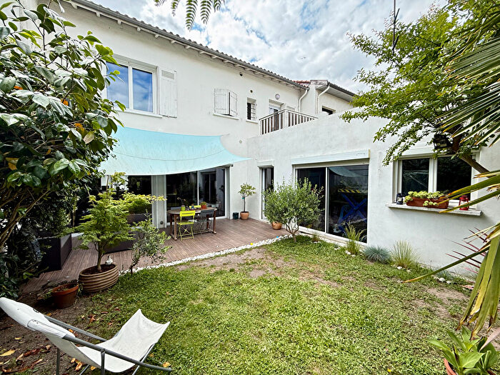 Maison 5 pièces à vendre - Talence, Saint-Genès, La Médoquine, Haut-Brion