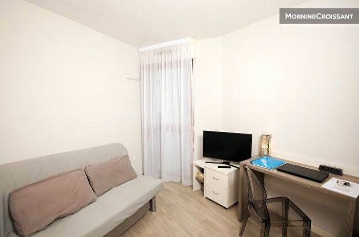 Appartement à louer - Les Boutours, Rosny-sous-Bois - 1 pièce