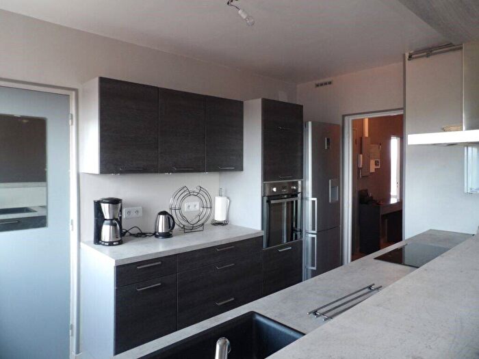 Appartement à louer - Capeyron, Mérignac - 4 pièces - 3 chambres