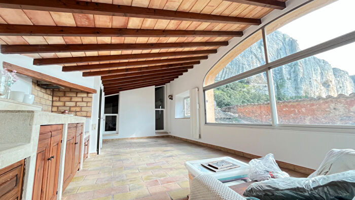 Maison à vendre - Lioux - 5 pièces - 4 chambres