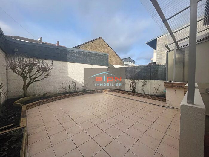 Maison à louer - Le Petit-Quevilly, Saint-Julien - 3 pièces - 2 chambres