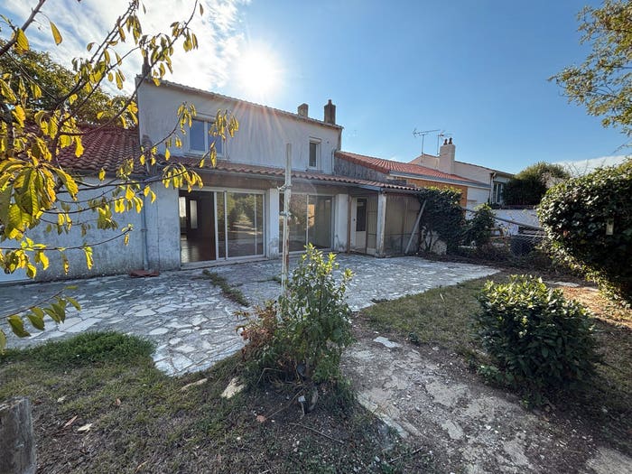 Maison 4 pièces à vendre à La Rochelle, Saint-Eloi, Rompsay