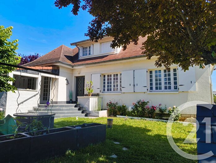 Maison à vendre - Gourdon - 7 pièces - 5 chambres