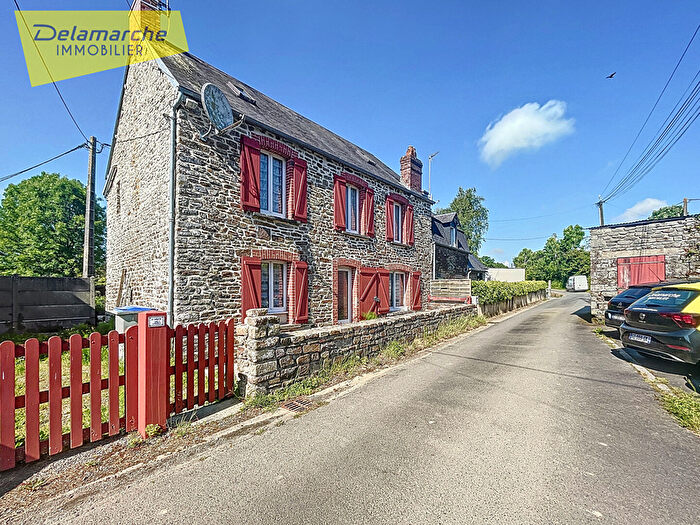 Maison à vendre - Saint-Sauveur-la-Pommeraye - 6 pièces - 4 chambres