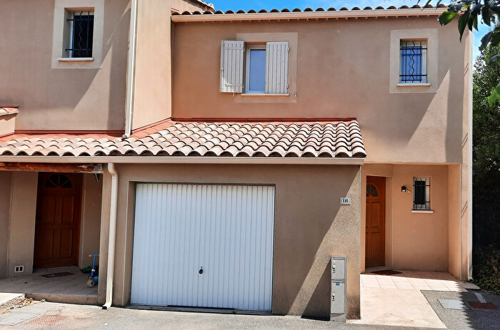 Entraigues-sur-la-Sorgue : Maison 4 pièces à vendre
