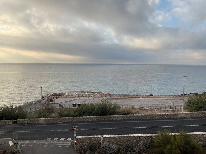 Appartement à louer - Vieux Port, Sète - 2 pièces - 1 chambre