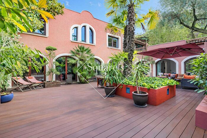 Maison à vendre - Neuilly-sur-Seine, Saint-James, Madrid - 10 pièces - 4 chambres