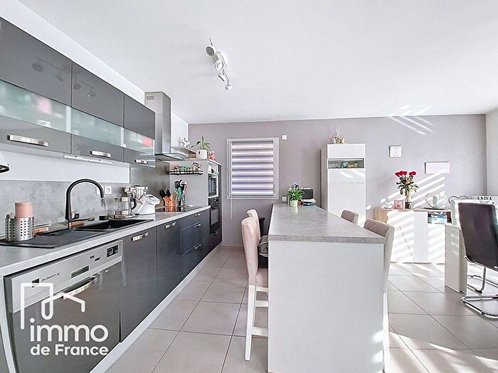 Appartement à louer - LHorloge, Meximieux - 3 pièces - 2 chambres