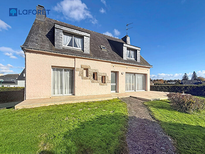 Maison à vendre - Moréac - 6 pièces - 5 chambres