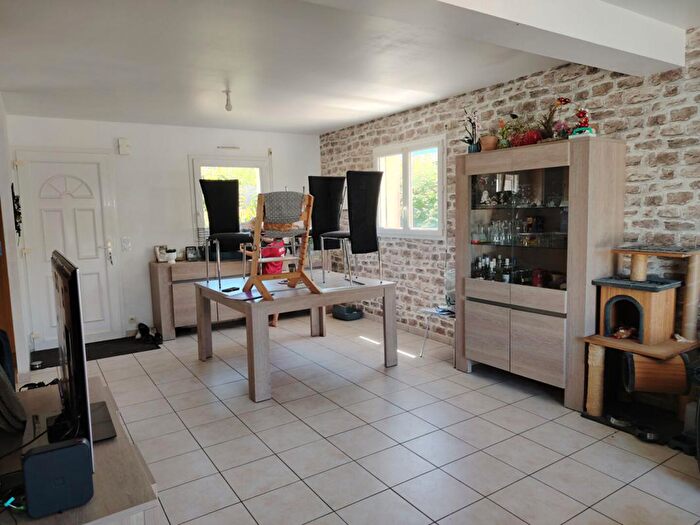 Maison 6 pièces à vendre - Pommeret