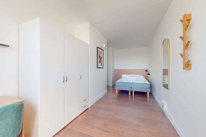 Appartement 1 pièce à louer à Colombier, Bezons