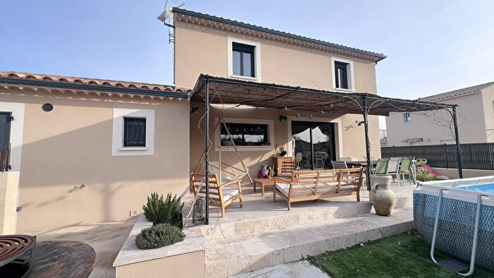 Maison à vendre - Arles, Trinquetaille - 5 pièces - 4 chambres