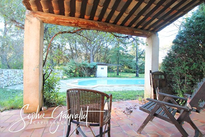 Maison à vendre - Ventabren - 6 pièces - 4 chambres