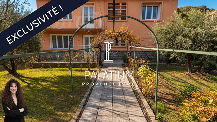 Maison à vendre - Digne-les-Bains - 8 pièces - 6 chambres