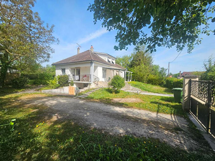 Buchères - Maison 6 pièces à vendre