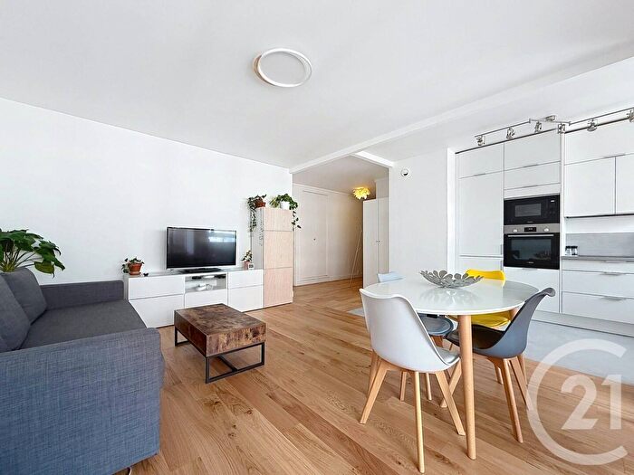 Appartement à louer - Boulogne-Billancourt - 4 pièces - 3 chambres