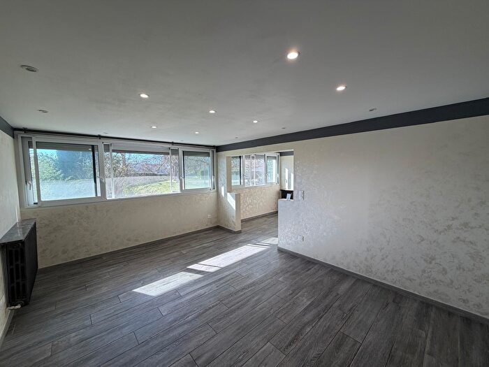 Appartement à louer - Castelginest - 4 pièces - 3 chambres